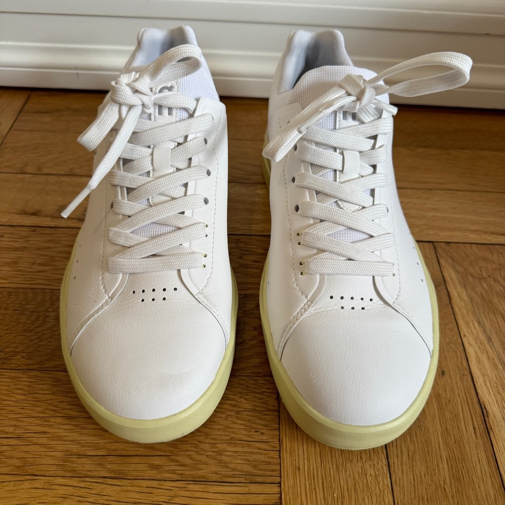 On Cloud The Roger Advantage Sneakers White 8.5 - Gem
